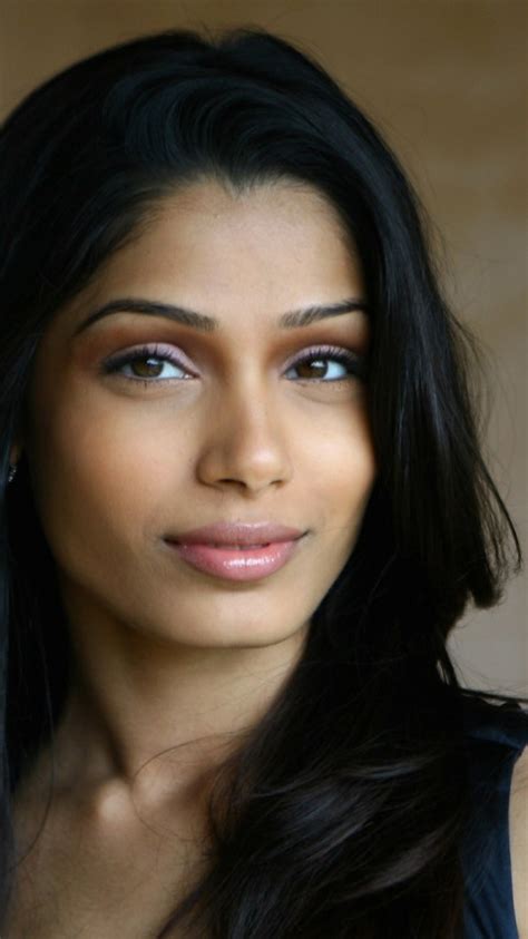 Download Wallpaper Model Actress Brunette Beauty Libra Freida Pinto Section Girls In