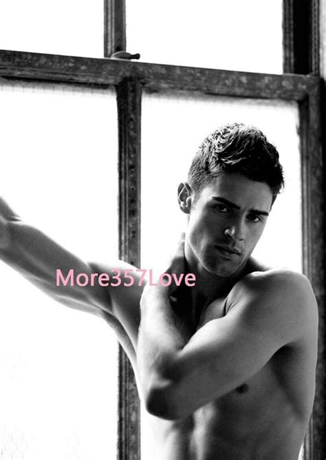 Handsome Guy Shirtless Male Model Muscular Beefcake Chad White Hunk 12