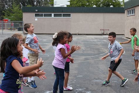 Turtleback Elementary Ladd Photos