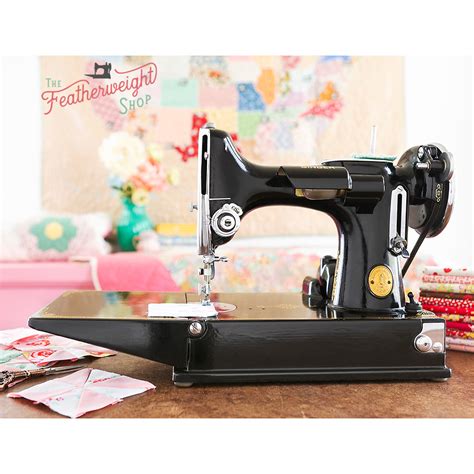 The Singer Featherweight Shop
