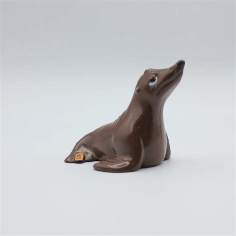 Bandai Namco Toys Disney Pixar 26 Bandai Finding Dory Brown Sea Lion H 175 X L 25 Poshmark