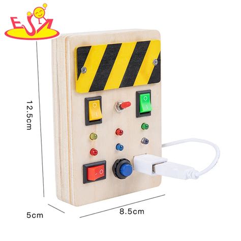 High Quality Led Light Switch Toy Educational Wooden Power Busy Board