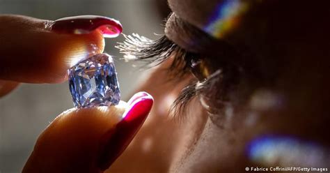 Analiza E Dw Përse Afrika Nuk Përfiton Nga Gurët E çmuar Që Nxjerr Bota