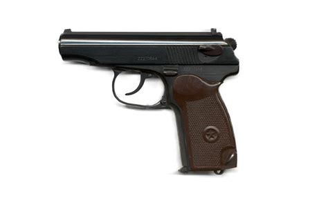 9 мм пистолет Макарова ПМ Данная статья и прилагающиеся материалы представляют собой