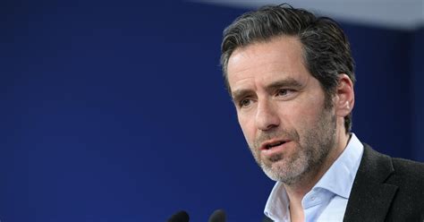 Amp Pp Acusa A Sánchez De Plegarse A Las Imposiciones De