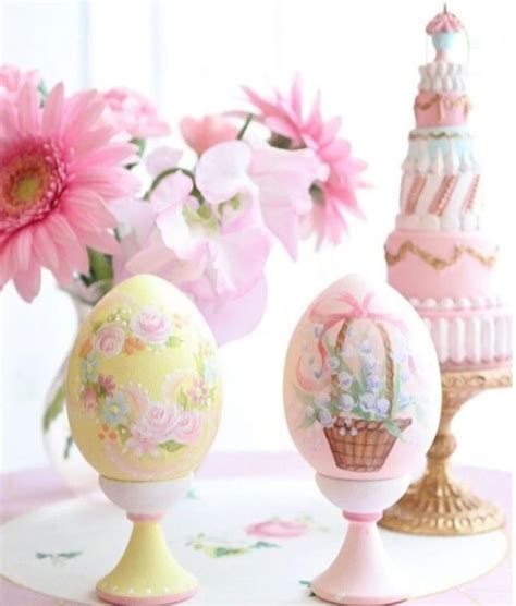 Pin By Bread Lover On Eggstraordinary Easter Egg Decorating Easter Egg Designs Creative