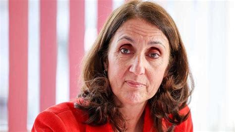 Aydan Özoğuza Istifa Baskısı Hürriyet Haberler