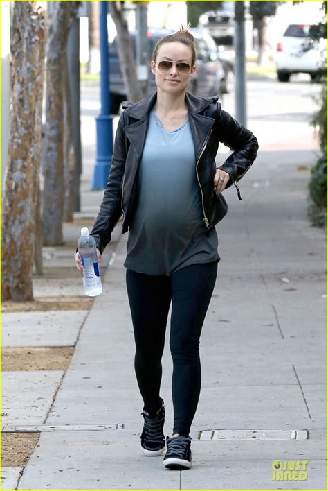 Olivia Wilde 1 2 Billion Wings Will Be Consumed On Super Bowl Sunday