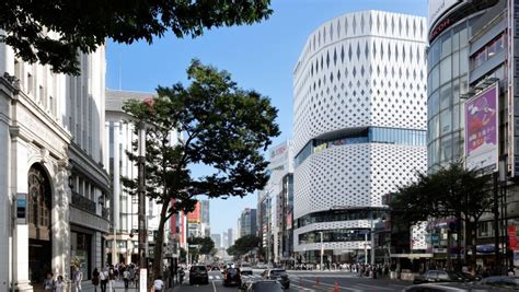 Klein Dythams Ginza Place Features Latticed Facade Inspired By