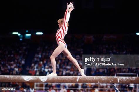 Julianne Mcnamara Photos And Premium High Res Pictures Getty Images