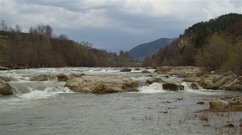 Raul Buzau Romania Vazuta Din Caiac