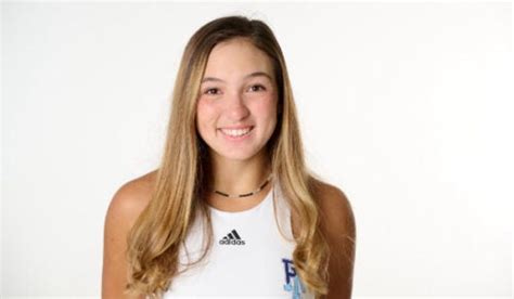 Sophie Herrman 26 Honors Program