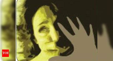 Police Bust Sex Racket In Kp Rescue Three Women Pune News Times Of