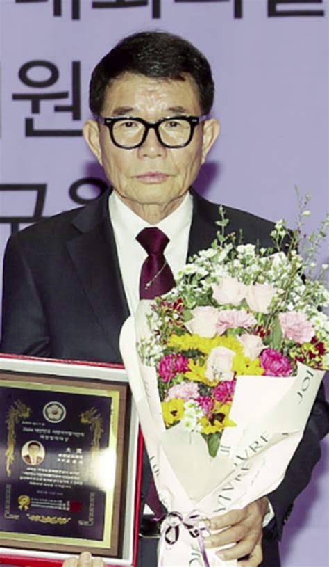 충남도의회 정광섭 제1부의장 2024 지방자치평가 ‘대상 수상