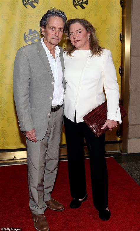 Body Heat Star Kathleen Turner 70 Looks Frail As She Holds Onto A