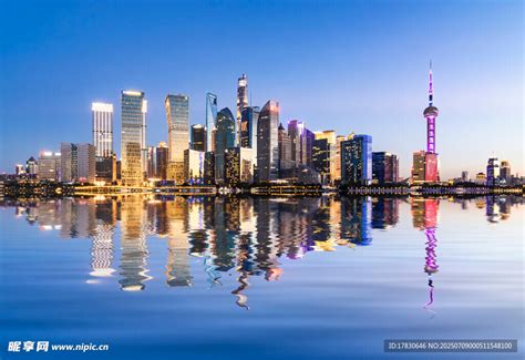 上海城市天际线美丽倒影摄影图 建筑景观 自然景观 摄影图库 昵图网