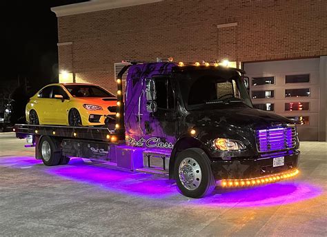 First Class Towing And Recovery Inc Lake In The Hills Il