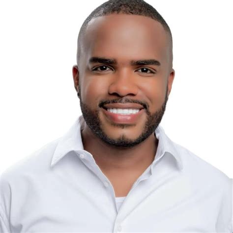 Julian Angel Julianangel Oficial • Threads Say More