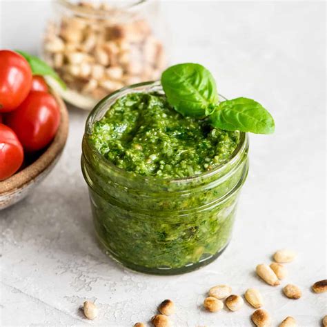 Basil Pesto Sauce JoyFoodSunshine Basil Pesto Sauce JoyFoodSunshine