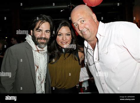 New York Ny Usa 8 October 2010 John Cusimano Rachel Ray Andrew Zimmern At The 2010 Burger
