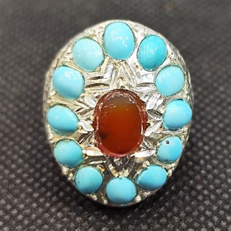 قیمت و خرید انگشتر نقره مردانه مدل سنگ فیروزه نیشابور و عقیق یمانی 13 جواهر کد 37