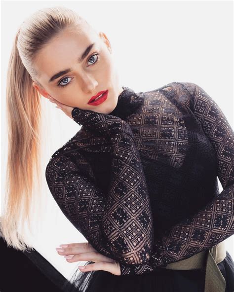 Absolutely Stunning R Megdonnelly