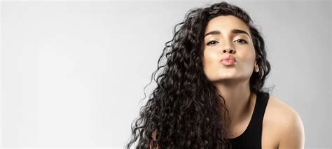 Come Asciugare i Capelli Ricci Senza Diffusore L Oréal Paris