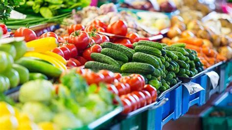 How To Spot Fresh Food In Local Markets