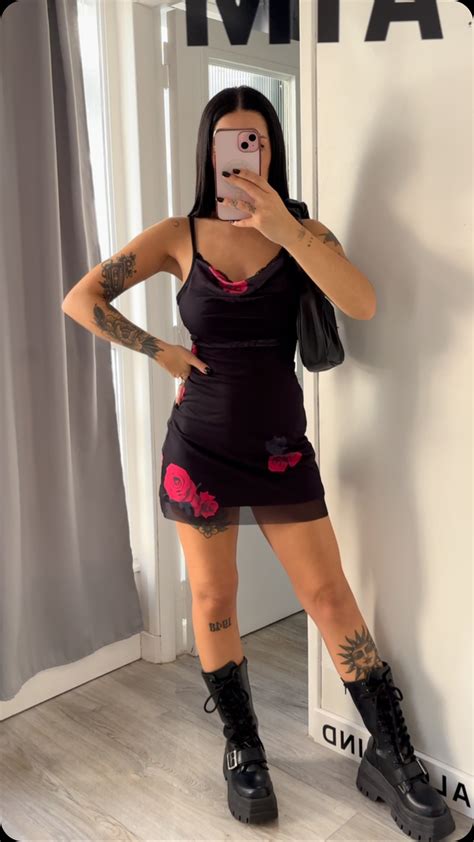 𝑴𝑰𝑨 𝑳𝑶𝑽𝑬 D • Instagram Photos And Videos
