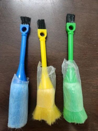 Plastic Tiny Brush At ₹ 30piece In New Delhi Id 2855335638797