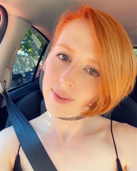 Shiri Allwood 💇‍♀️🧡 Redhead Redhair Ginger Trans Transgender