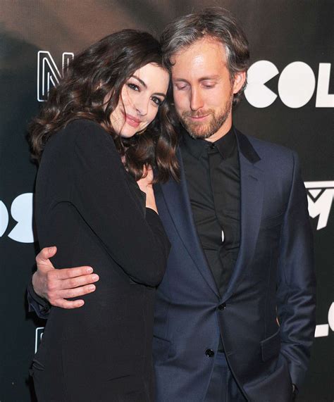 Anne Hathaway And Adam Shulmans Cutest Moments Caught On Camera Photos