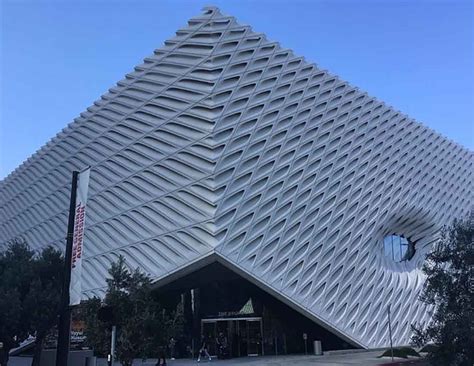 What You Can Expect From Visiting The Broad Museum