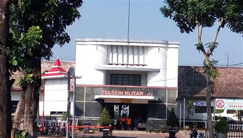 Wisata Budaya Blitar Naik Kereta Api