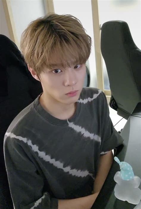 김고0🐱 On Twitter 아 압빠 ㅡㅡ 진짜 간식 이따구로 조금 줄거야 Jwe8errh8t