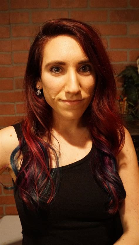 Laura Cerrone Medium