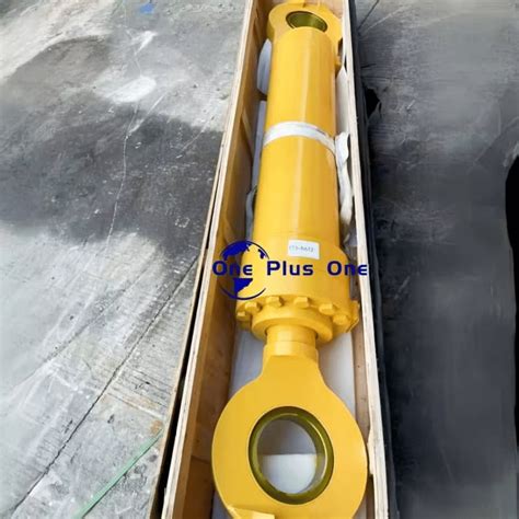 173 8612 141 1974 180 9367 Hydraulic Cylinder Komatsu Cat Parts