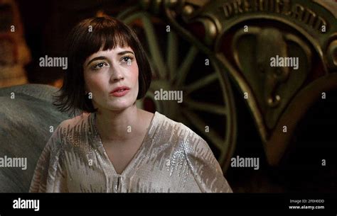 Eva Green Dumbo High Resolution Stock Photography And Images Alamy
