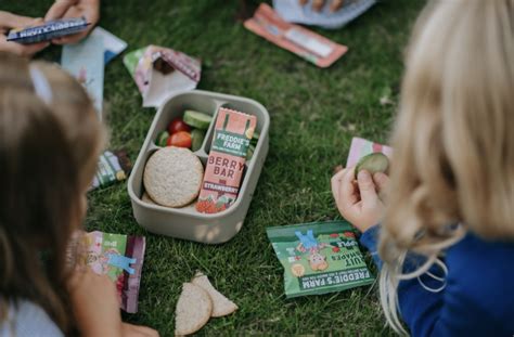 Fruity And Veggie Fun For Summer Picnics Freddies Farm Snacks Bounce