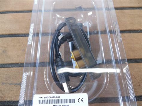 Simrad Simnet St10 Navico Can To Usb Converter 000 00020 001 New In Box Max Marine Electronics