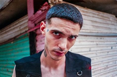 Vli Weezy Singer Quick Save