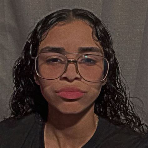 Feet Threads Say More