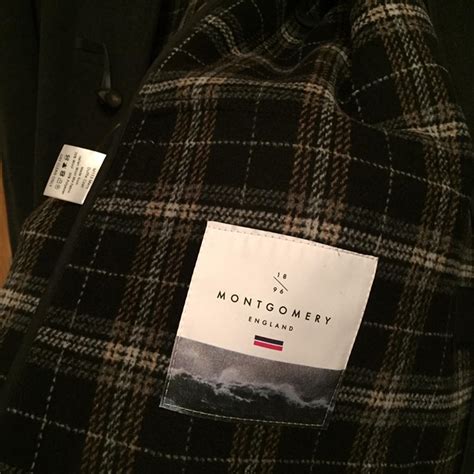 Montgomery Duffel Toggle Hooded Coat Jacket This Is Depop