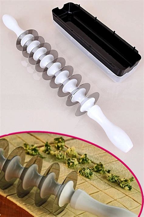 Tilbe Home 9 Bıçaklı Pratik Mantı Kesme Merdanesi Mantı Ravioli Hamuriçi Hazırlama Mutfak Hamur