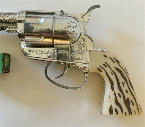 Vintage 1950s Western Cowboy Mattel Fanner 50 Diecast Toy Cap Gun W