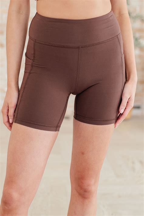 Getting Active Biker Shorts In Java