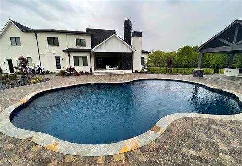 Eclipse Amber Farmers Pool And Spas