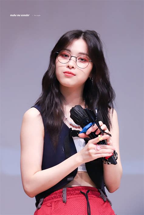 220721 Itzy Ryujin Withmuu Fansign Kpopping
