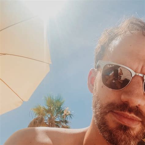 Mark Markaurel On Threads