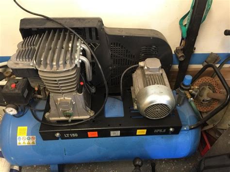 Rejsanu SÄljes Biltema Tryckluftskompressor 150l 55hk SÅld